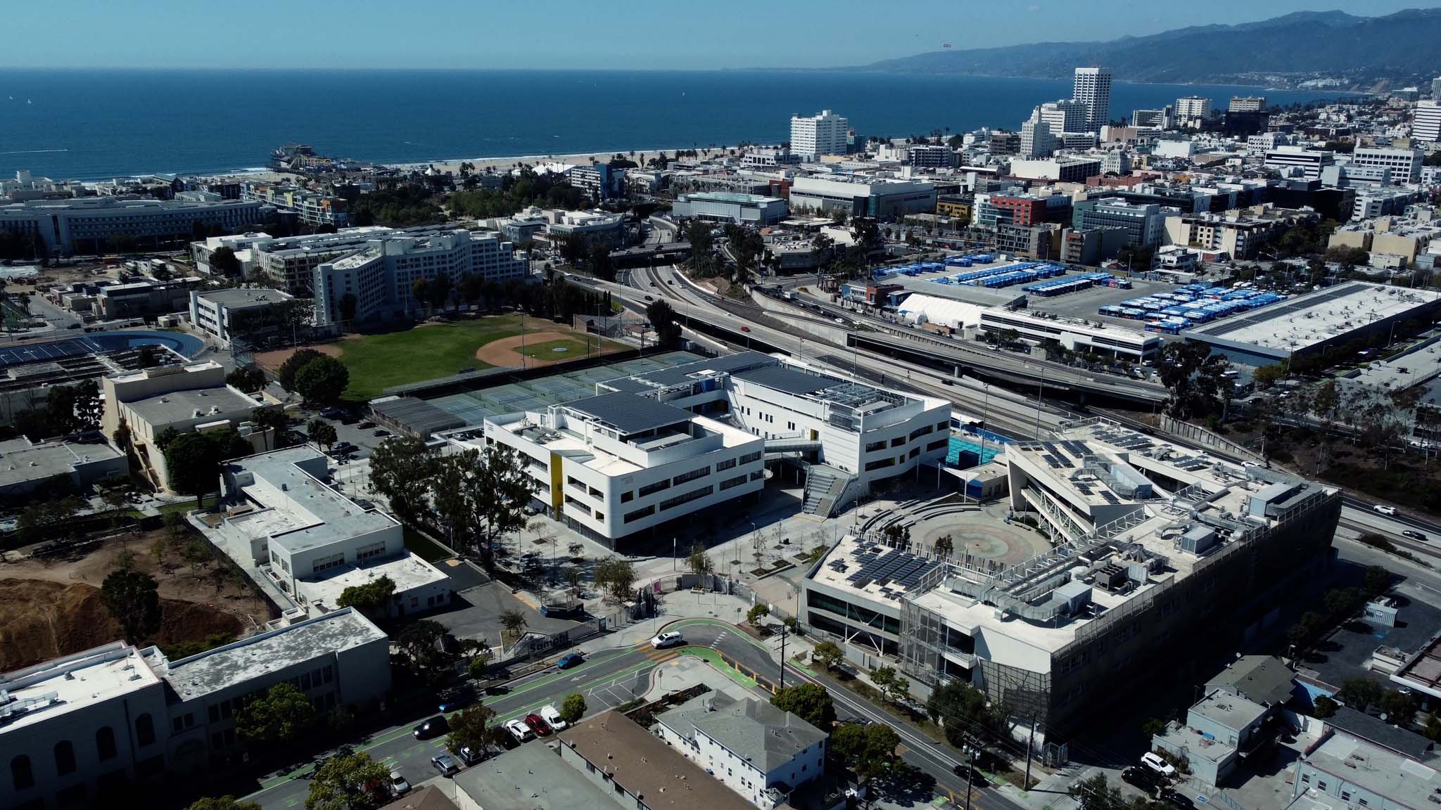 Santa Monica High School - DV Contractors